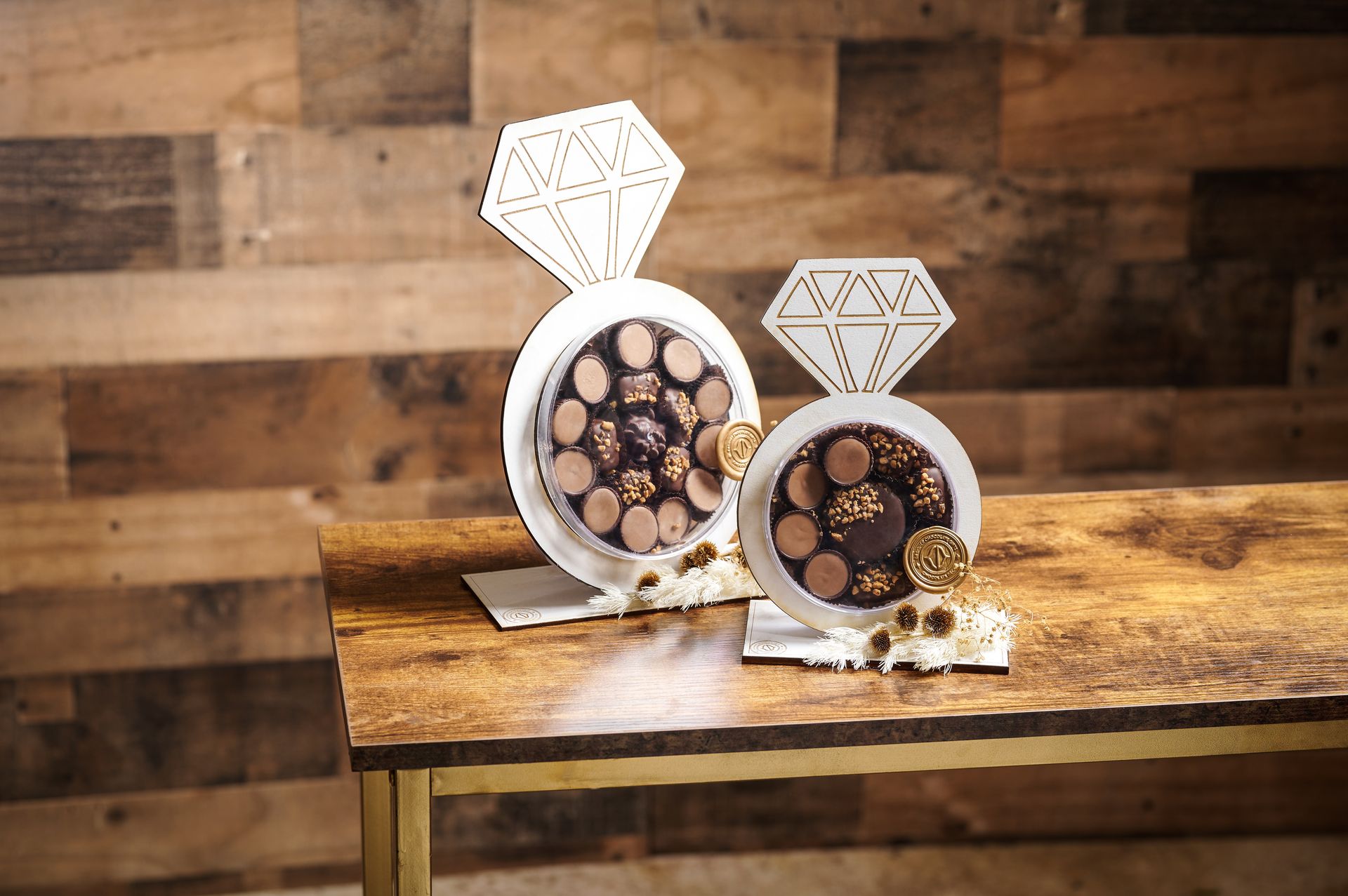 Home | Chocolate Decor