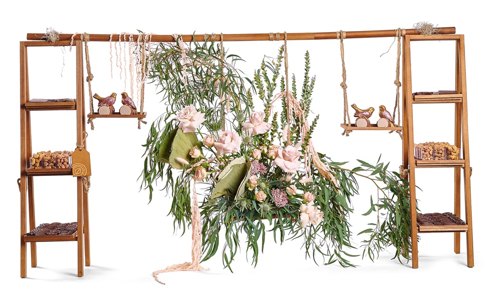 Deluxe Floral Tall Ladder Lg | Chocolate Decor