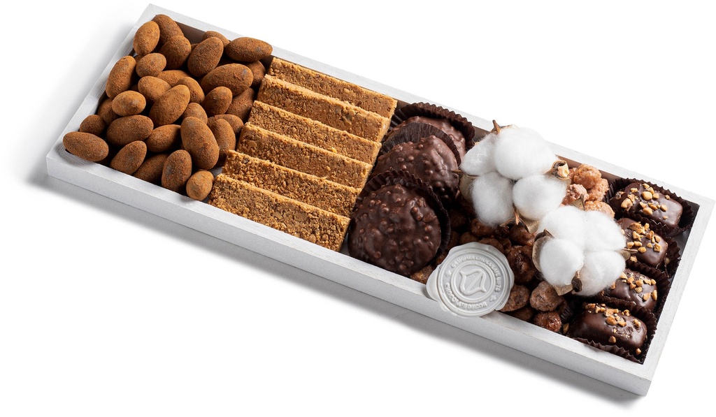 White Flat Tray Md | Chocolate Decor